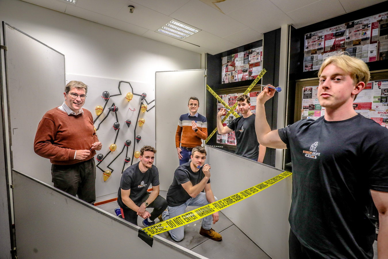 Howest-studenten toveren gebouw in Brugge om tot escaperoom | Foto | hln.be