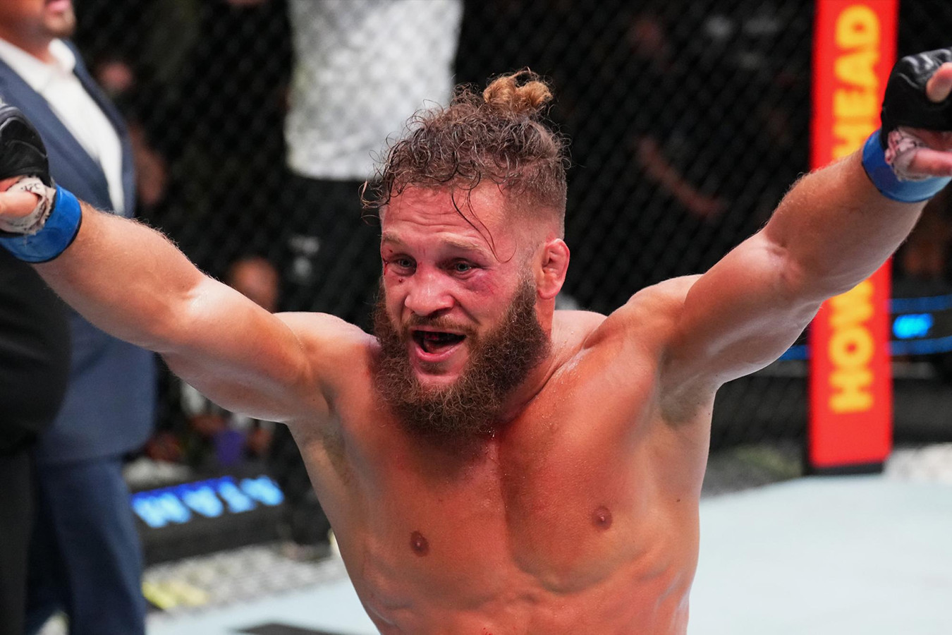 Rafael Fiziev maakt indruk met knock-out, bekijk hier de hoogtepunten ...