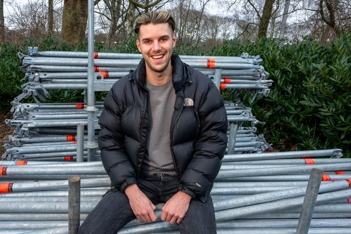 Jasper (25) veranderde zijn achternaam: ‘Wilde geen naam die voor mij ...