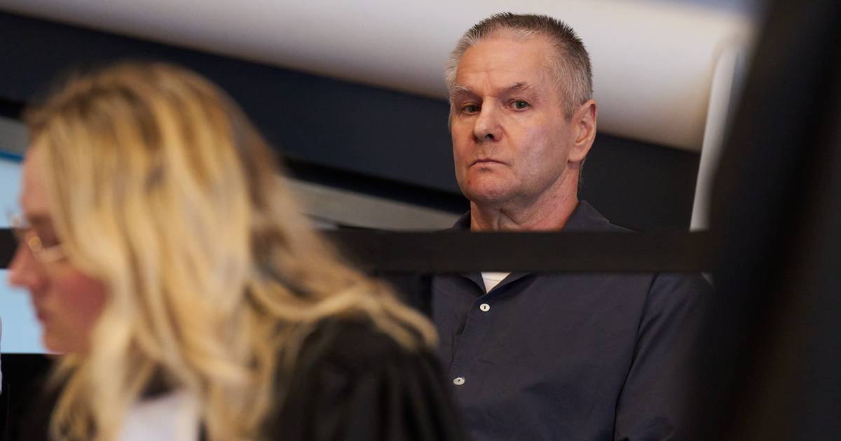 Seriemoordenaar Stephaan Du Lion zelf aanwezig op preliminaire zitting ...