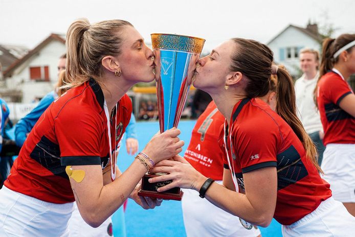 Dragons wint Euro Hockey Club Trophy in Zwitserland: Valerie Magis ...