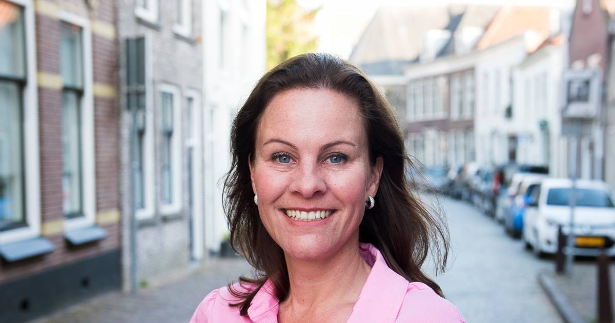 Marieke Teunissen geïnstalleerd als burgemeester Scherpenzeel ...