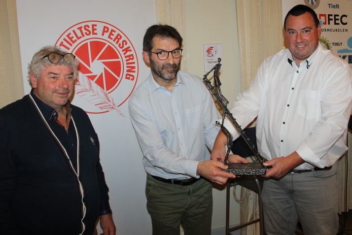 Directeur van muziekacademie Bart Snauwaert overleden: “Tielt zal veel ...