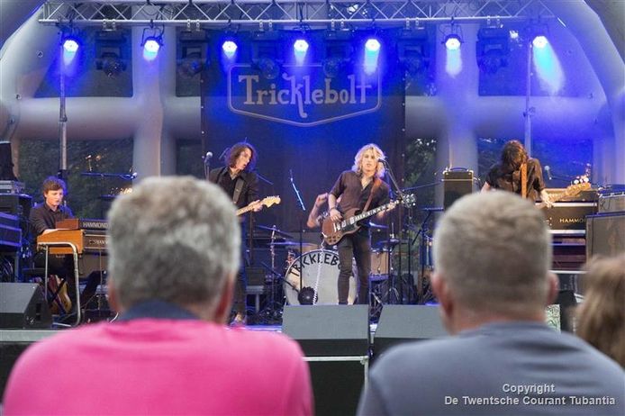 Muzikaal afscheid van bestuur Geurenpop | Hellendoorn | tubantia.nl