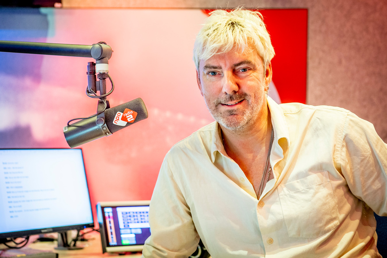 Ruud wordt vergeleken met seriemoordenaar Dahmer en Eva gaat dinsdagdip ...