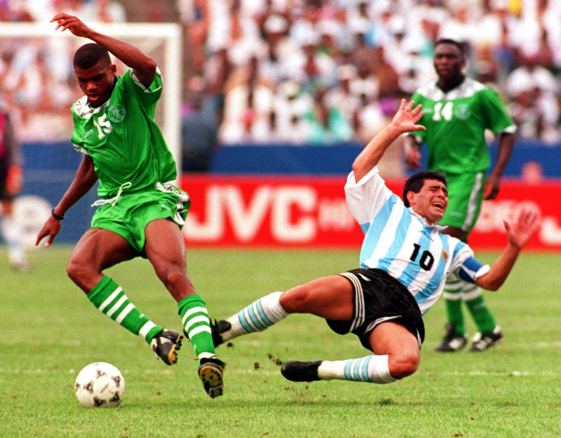 ‘Blanke scheet’ Clemens Westerhof (83) was de koning van Nigeria: ‘Na ...