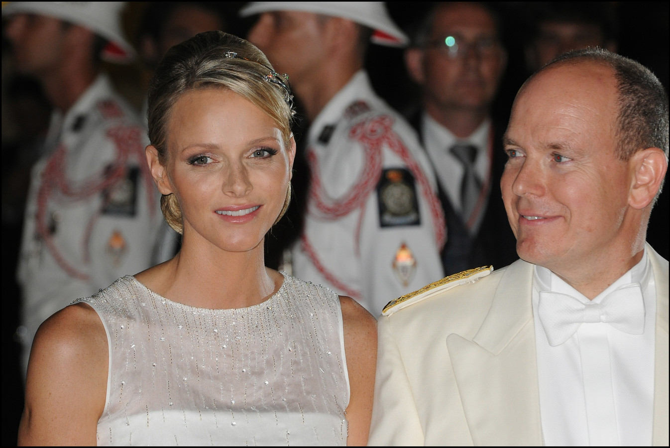 Het sprookje is voorbij: daarom leven prins Albert en prinses Charlene ...