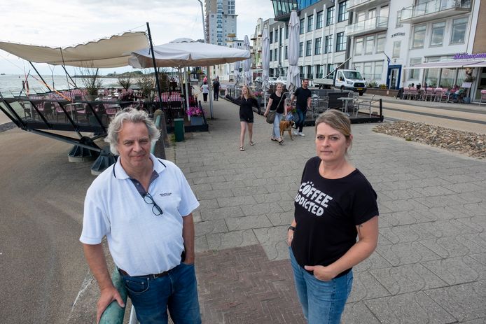 Horecaondernemers boulevard zien af van claim voor opruimen terrassen ...