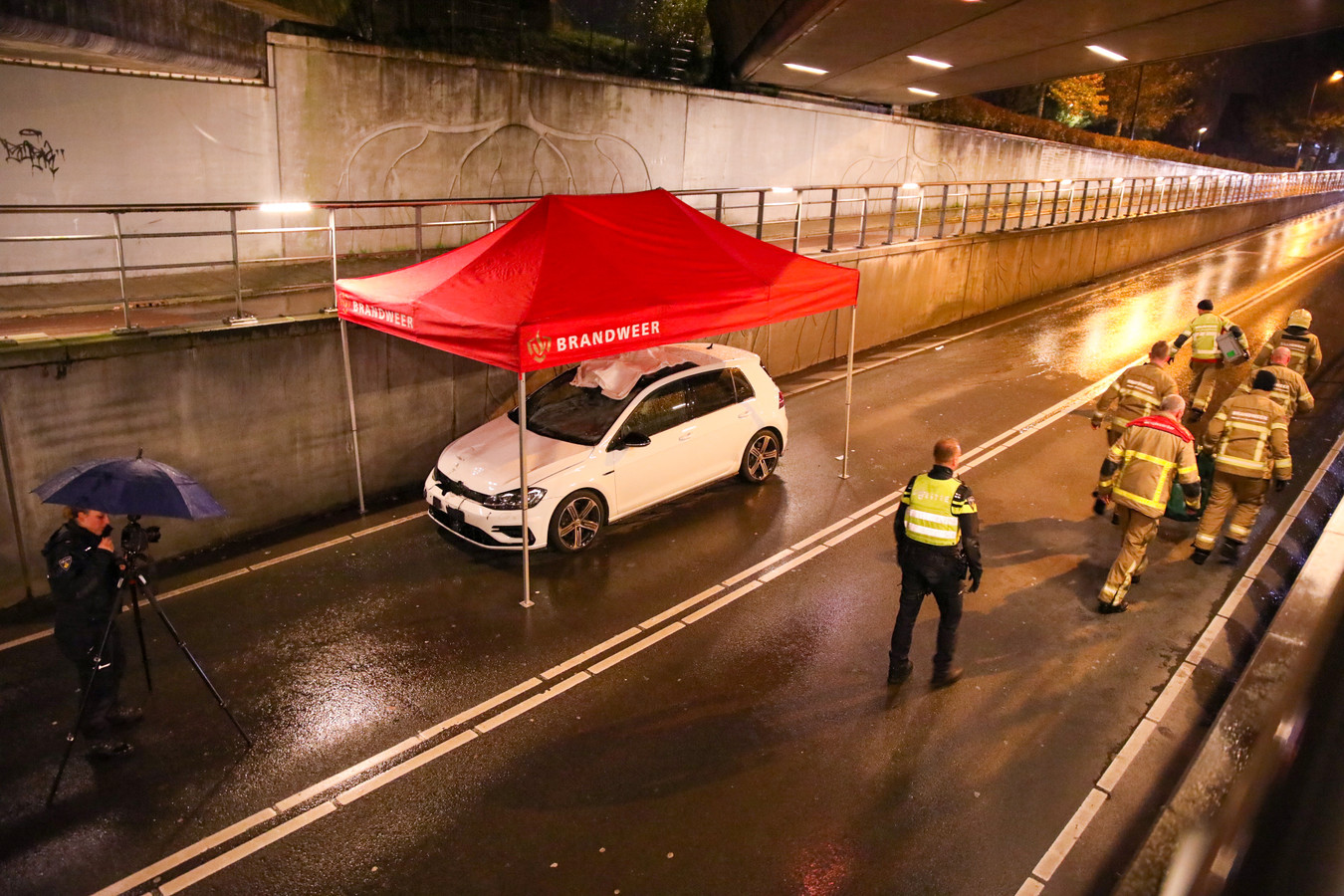 Wending door geluidsopname na dodelijk ongeluk Apeldoorn: ook vader van ... Wending door geluidsopname na dodelijk ongeluk Apeldoorn: ook vader van ...
