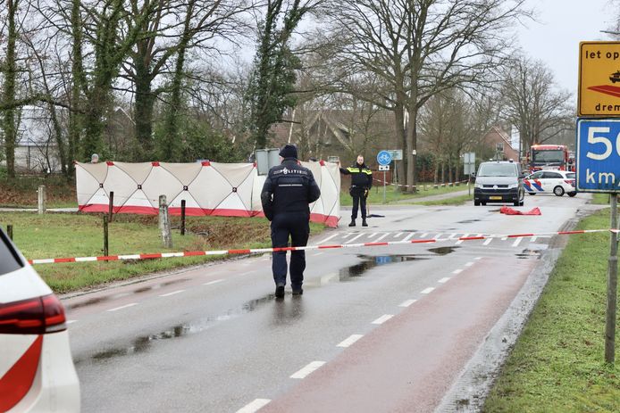 Man (40) uit Saasveld overleden bij noodlottig ongeval in sloot: ‘Van ...