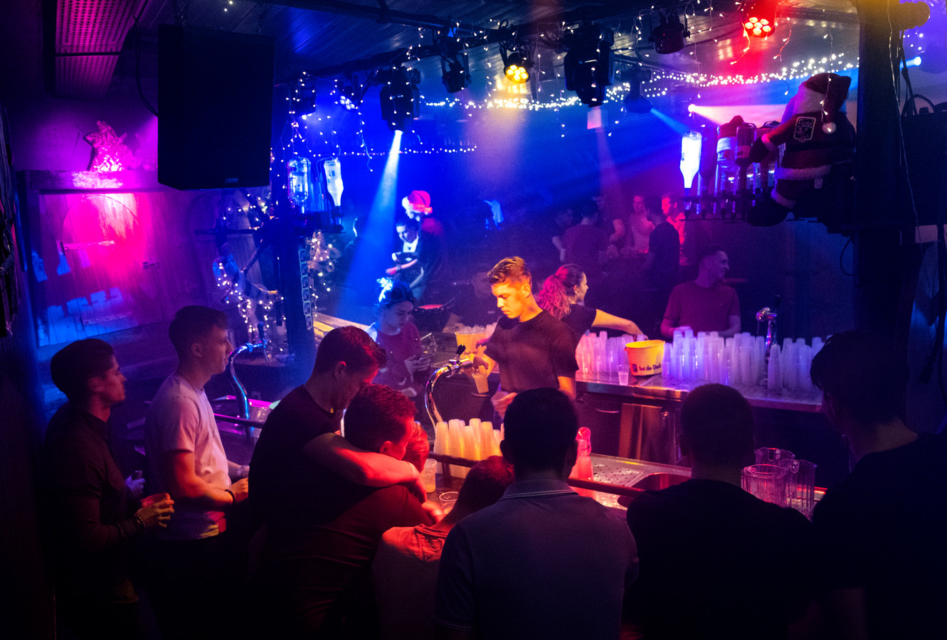 ‘De wekker gezet om op stap te gaan’: Deurnese jeugd piekt vroeg in de ...