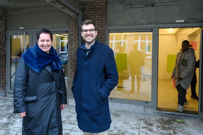 OLVI kan pronken met nieuwe toiletten op campus Brandstraat | Boom | hln.be