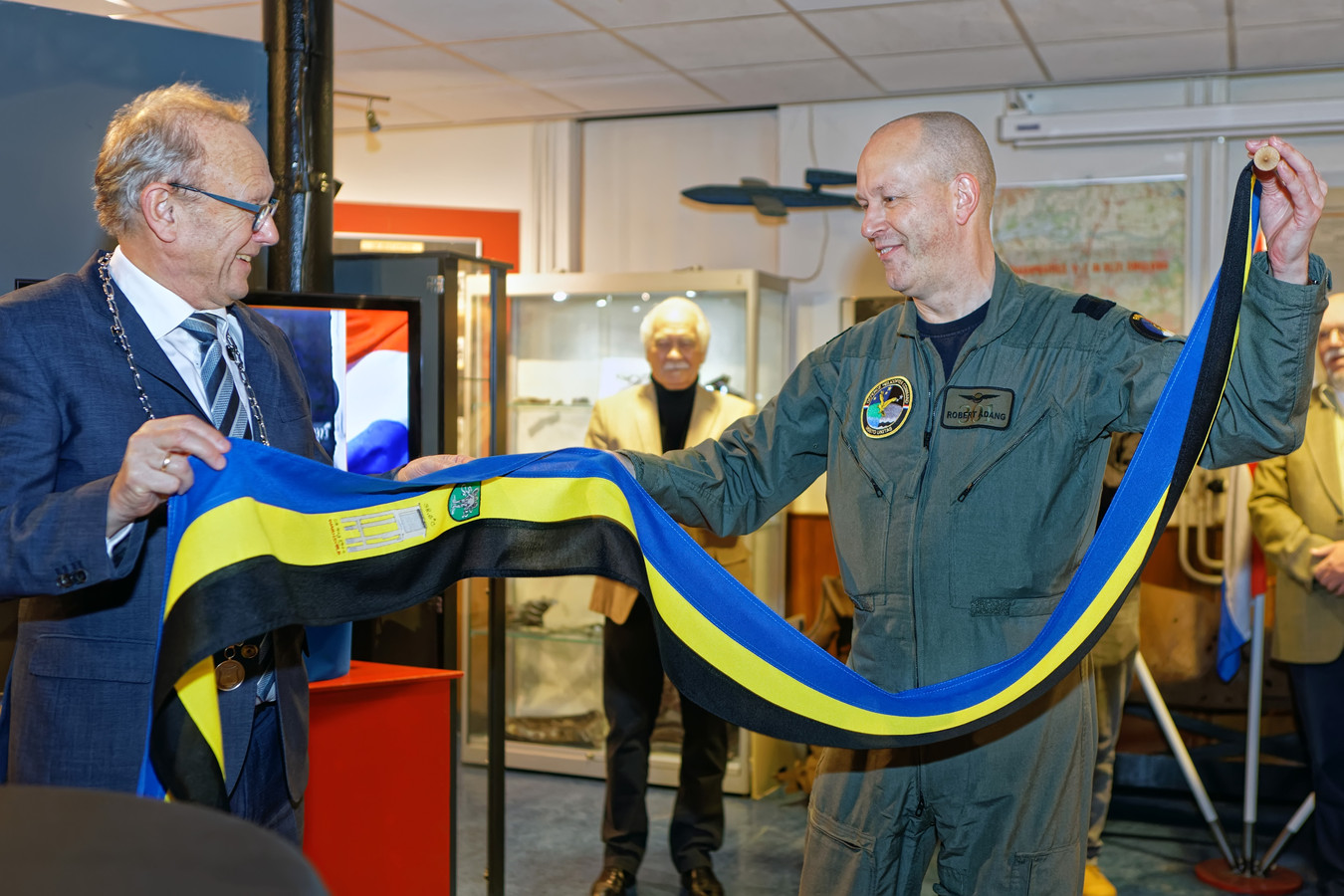 Vliegveld Gilze-Rijen door hitterecord nieuwe thuishaven van ...