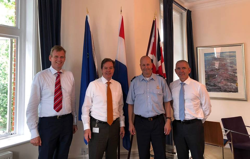 Vliegbasis Gilze-Rijen krijgt nieuwe commandant | Foto | AD.nl