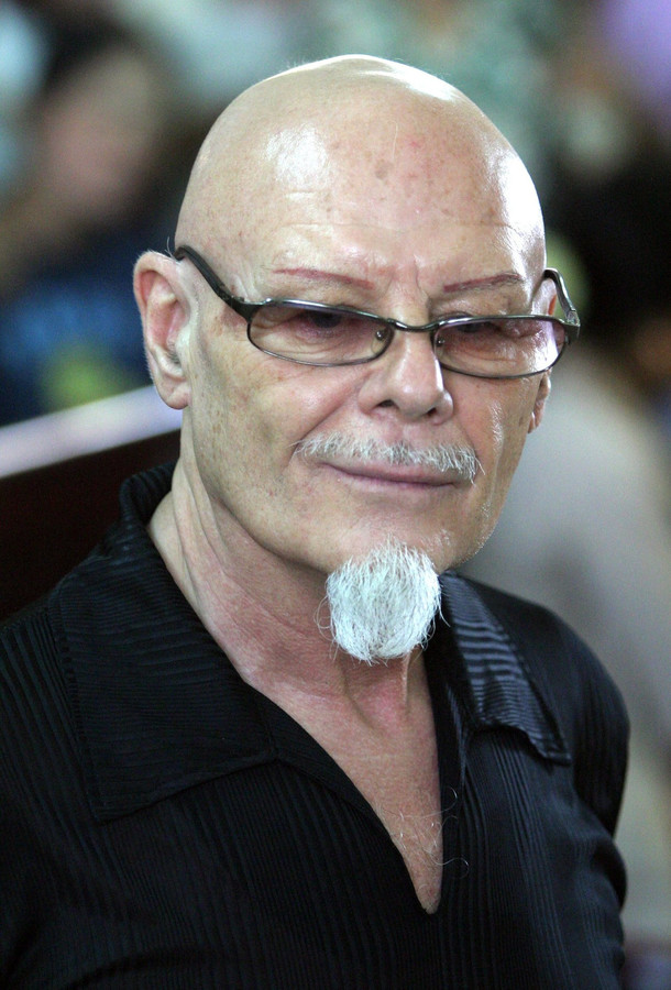 Pedofiele glamrocker Gary Glitter (75) loopt binnen omdat zijn nummer ...