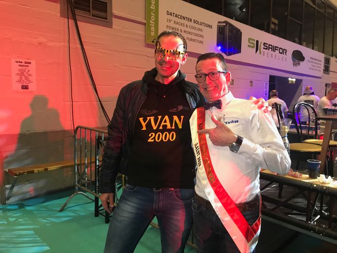 Vier tegenkandidaten uit 2000 staan achter Yvan vèr 2020 | Aalst | hln.be