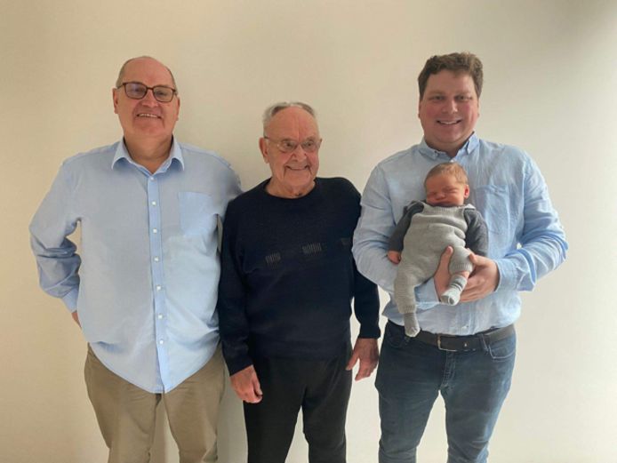 Maurice zorg voor viergeslacht bij familie Temmerman | Deinze | hln.be