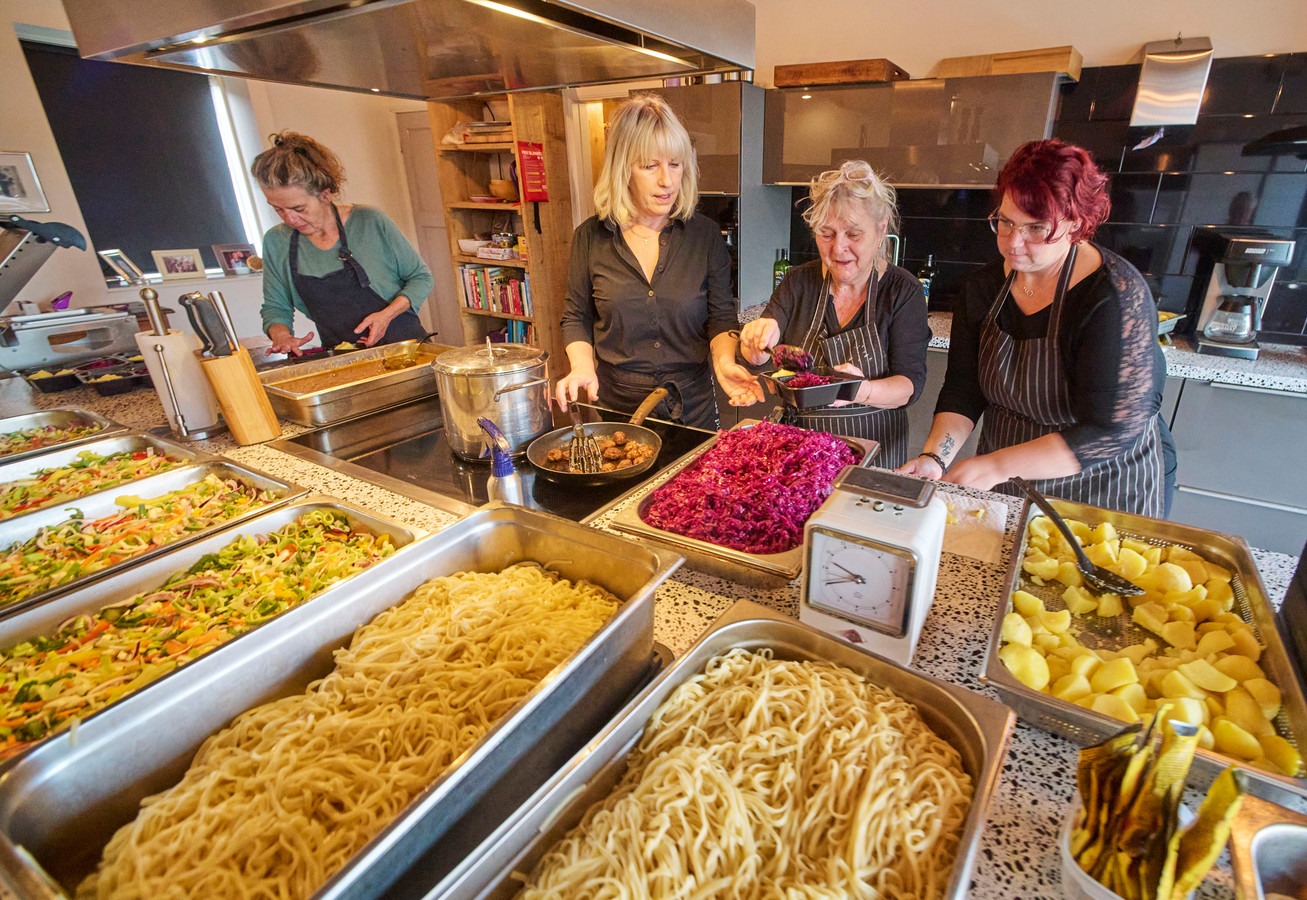 Eten wat de pot schaft, maar wel thuisbezorgd: ‘Het is heel lekker ...