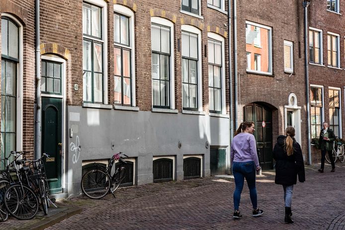 Streep door verhuizing huiskamer voor verslaafden in Deventer Polstraat ...