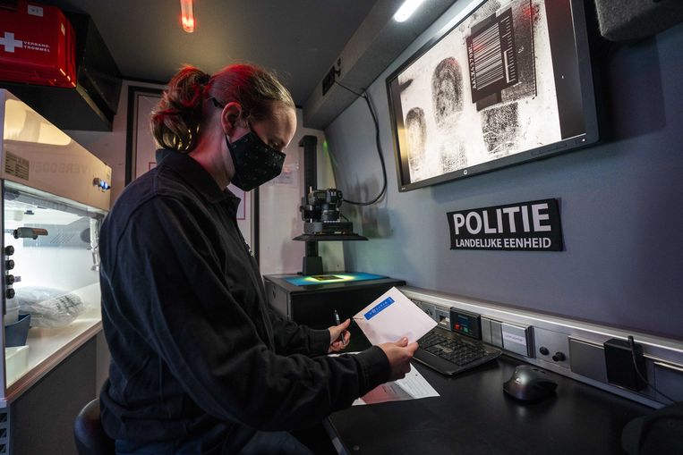 Mobiel dna-onderzoek kan daders binnen een dag opsporen | Het Parool