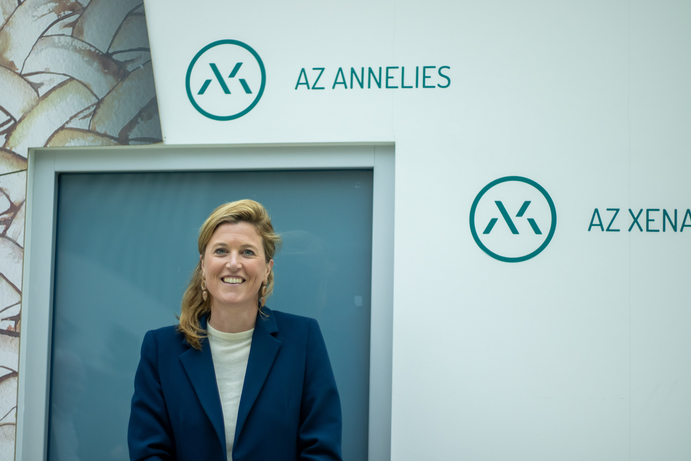 Minister Annelies Verlinden bezoekt AZ Monica: “Er is steeds meer agressie bij mensen onder ...