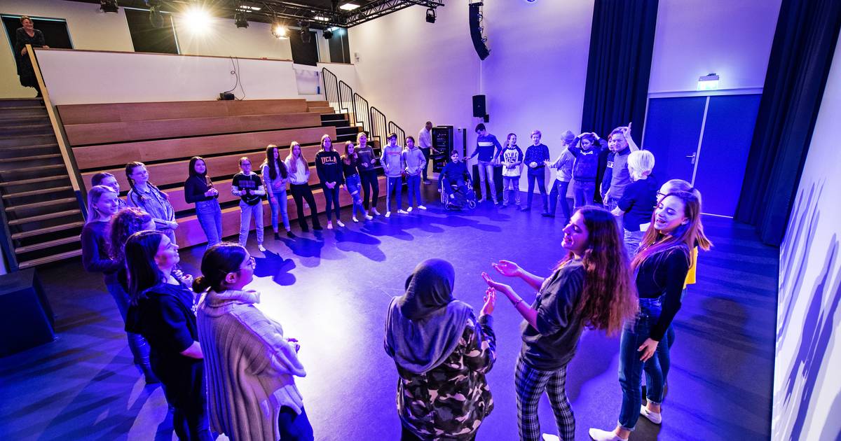 Ouders ontstemd: docent SSGN besmet met corona, maar de school zegt ...