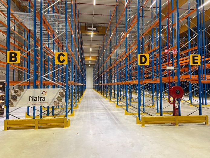 Chocoproducent breidt uit met enorm magazijn | Malle | hln.be