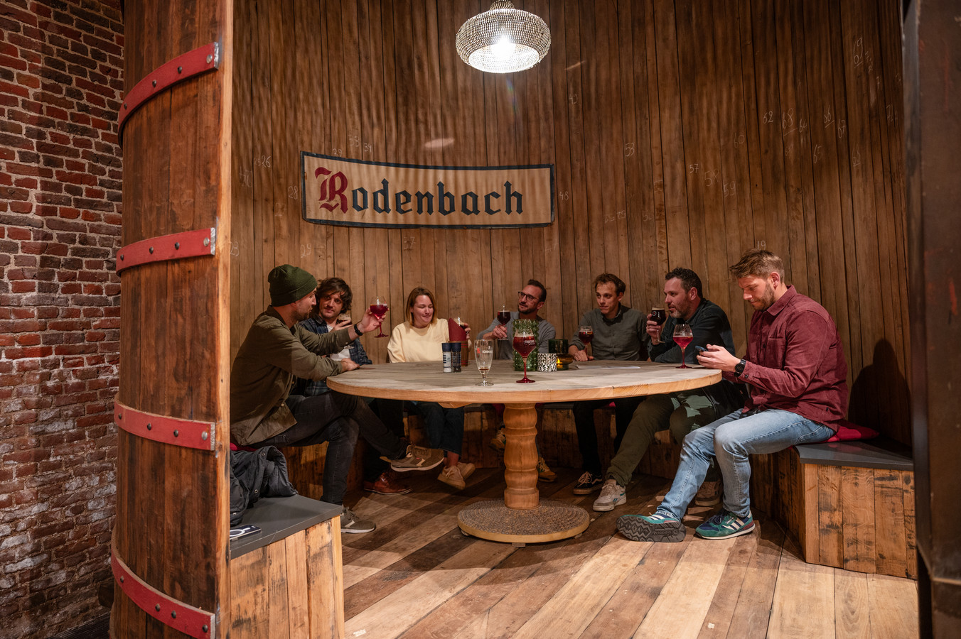 NET OPEN. Brouwerij Rodenbach tilt met Het Foederhuis bierbeleving naar ...