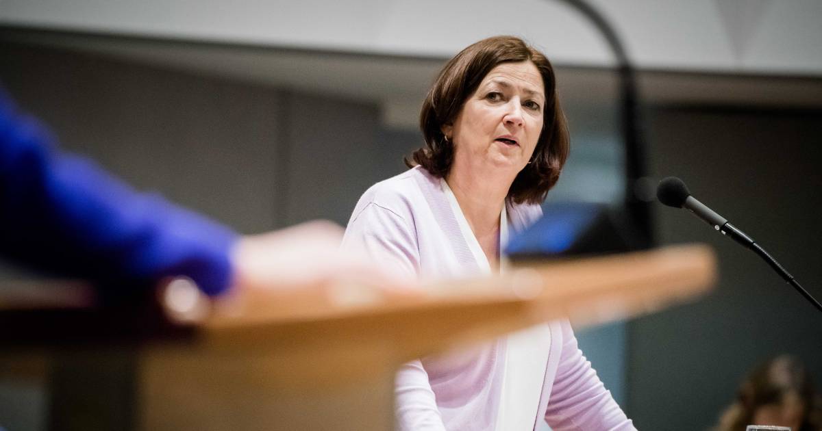 Kabinet komt toch met speciale regeling voor zorgmedewerkers met long covid | Politiek | tubantia.nl