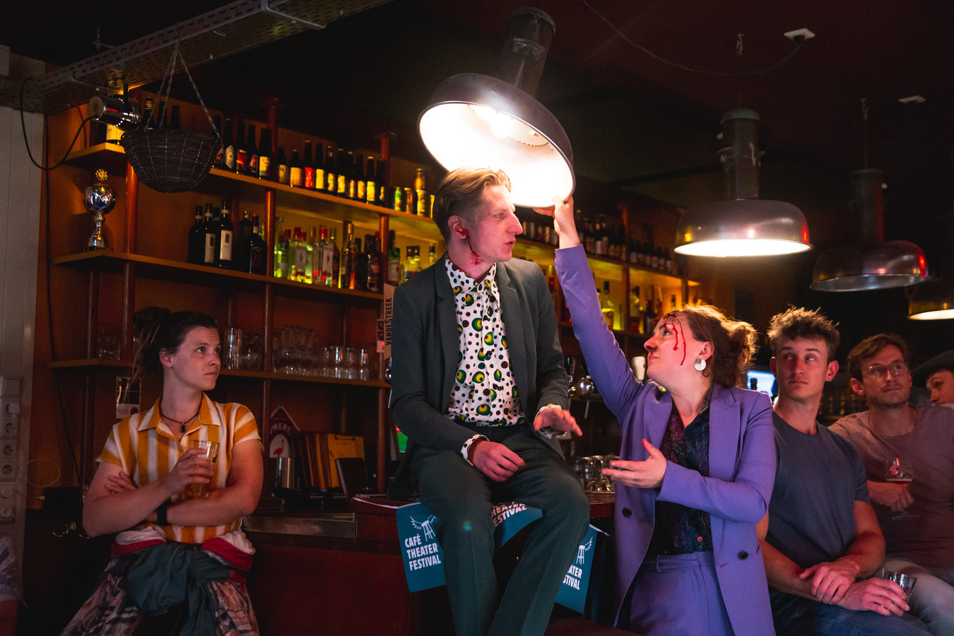 Wring je een afgeladen horecazaak in, want nieuwe sterren in de dop ...