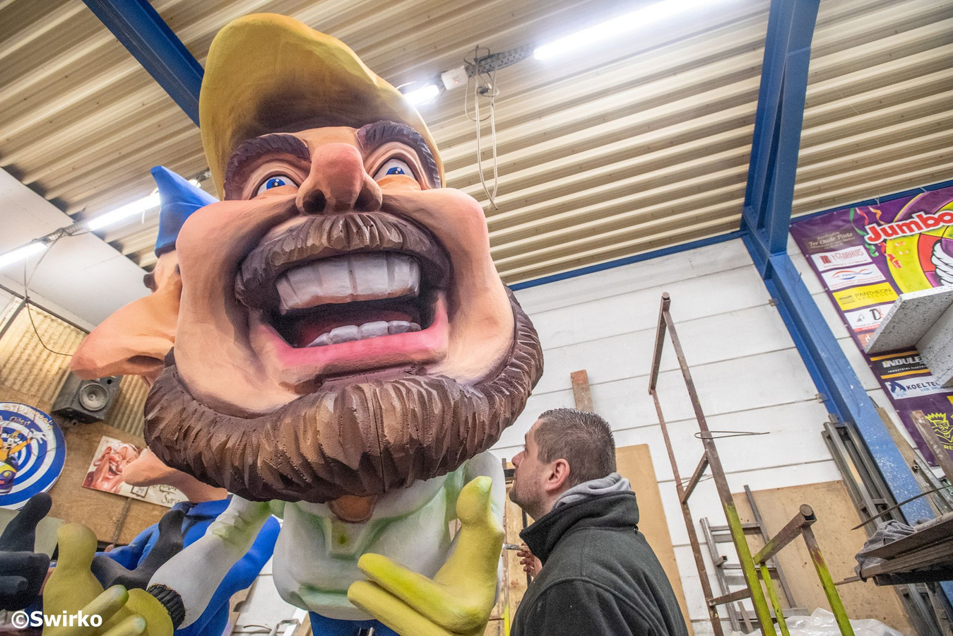 Bockie en premier De Croo zijn klaar! En de andere carnavalswagens in ...