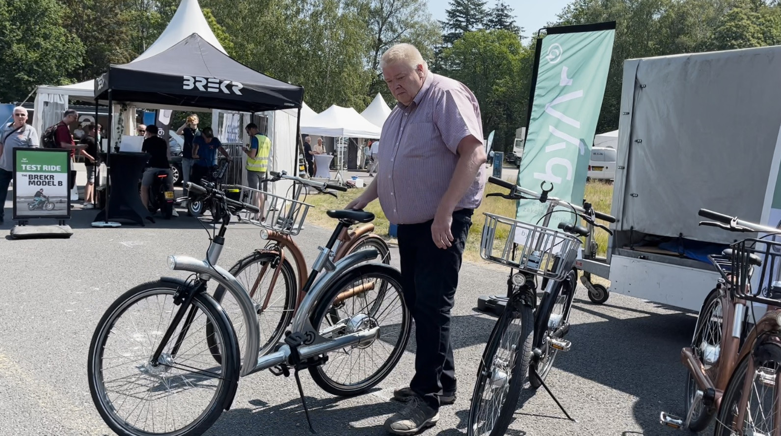 Rijden we over 50 jaar als The Flintstones, of laat Twente zien dat er ...