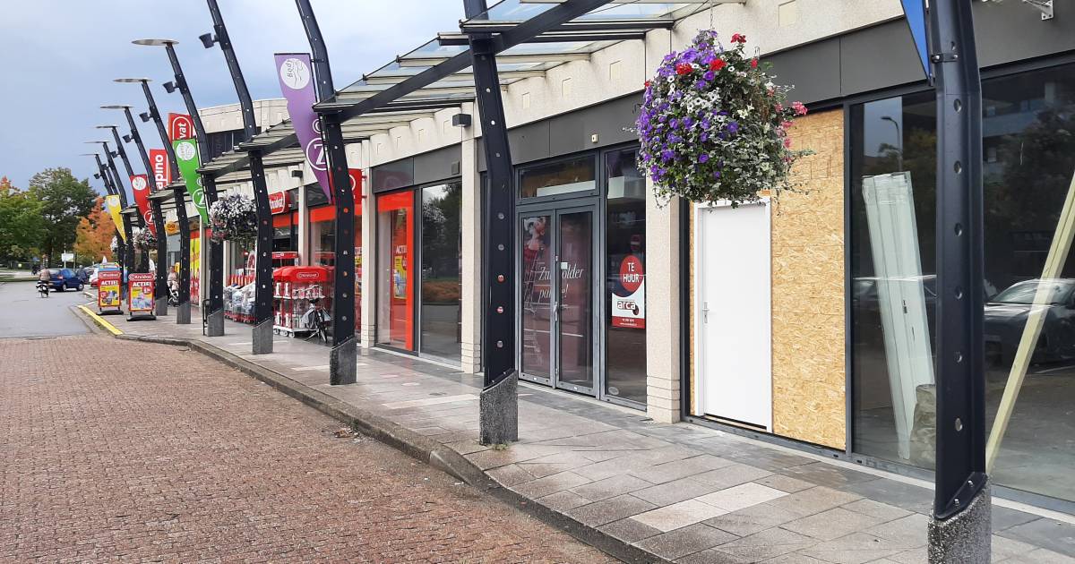 Fastfoodketen New York Pizza opent een vestiging in winkelcentrum Zuidpolder in Terneuzen ...