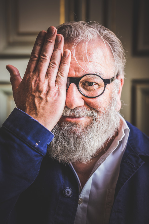 Wim Opbrouck schrijft voor ‘Te Gek’ over depressie: “Ik kan zwelgen in ...