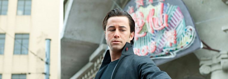 ‘Looper’ knettert en gonst van de geniale vondsten en ideeën