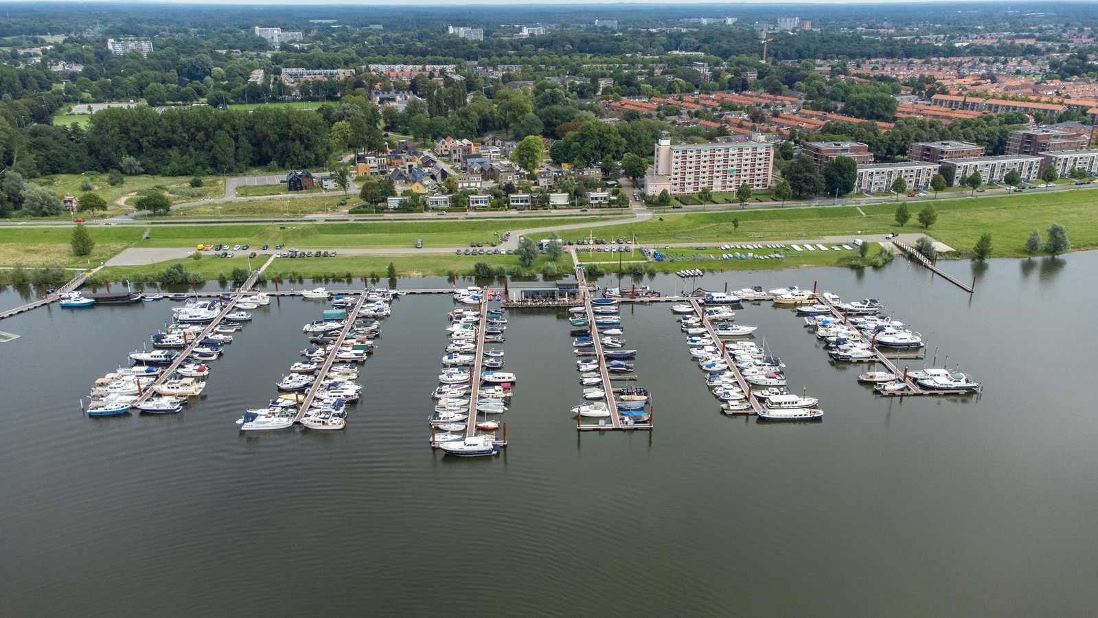 Horecazaak Bass moet wijken uit Deventer jachthaven: ‘Verschillen waren ...
