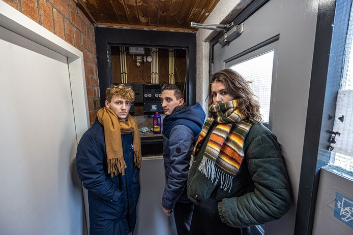 Huurbaas zet verwarming studenten uit en gaat volledig door het lint ...