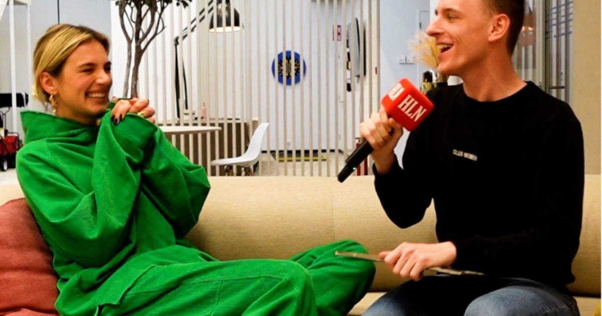 Goldband-zanger Karel en nationale ster Maan vormen het nieuwe showbizzkoppel in Nederland ...