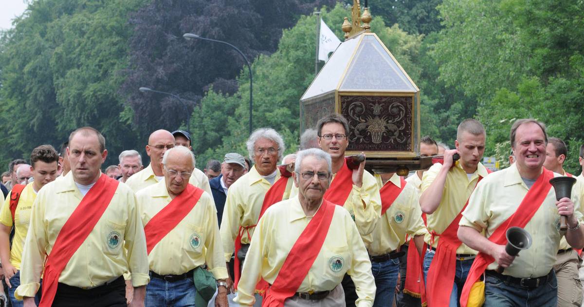 Zondag gaat Processie van Plaisance uit | Geraardsbergen | hln.be