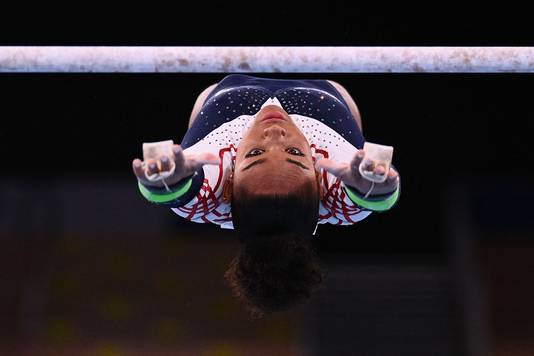 GOUD! Nina Derwael, die goud voelde aankomen, kroont zich tot olympisch ... GOUD! Nina Derwael, die goud voelde aankomen, kroont zich tot olympisch ...