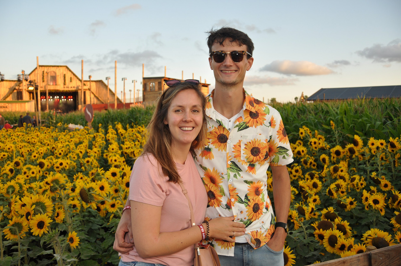 IN BEELD. Campo Solar in Damme start onder stralende zon | Foto | hln.be