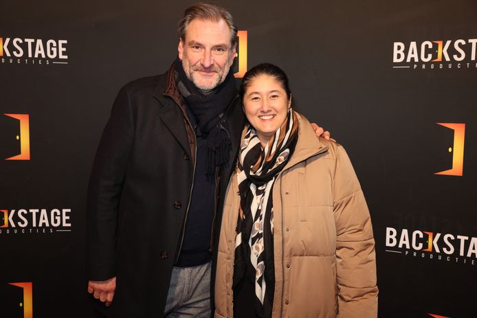 IN BEELD. Michel Van den Brande poseert met verloofde Sofie tijdens ...