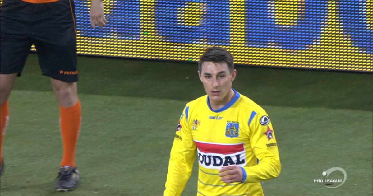 Verdiende Mustoe rood voor deze onbesuisde tackle? | Jupiler Pro League ...