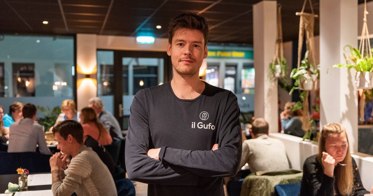 Pizza eten bij Il Gufo in de sfeer van een ristorante | Eetrecensie ...