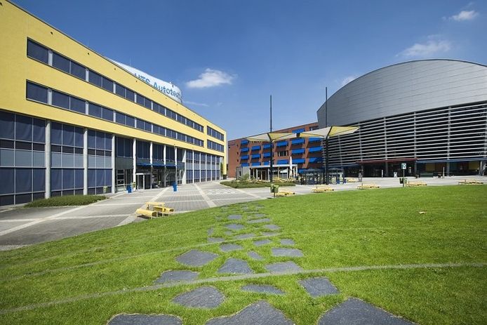 Actie voor betere busverbinding met HAN | Arnhem | gelderlander.nl