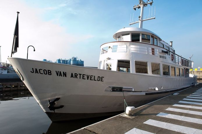 Rondvaartboot Jacob van Artevelde krijgt tweede leven in North Sea Port ...
