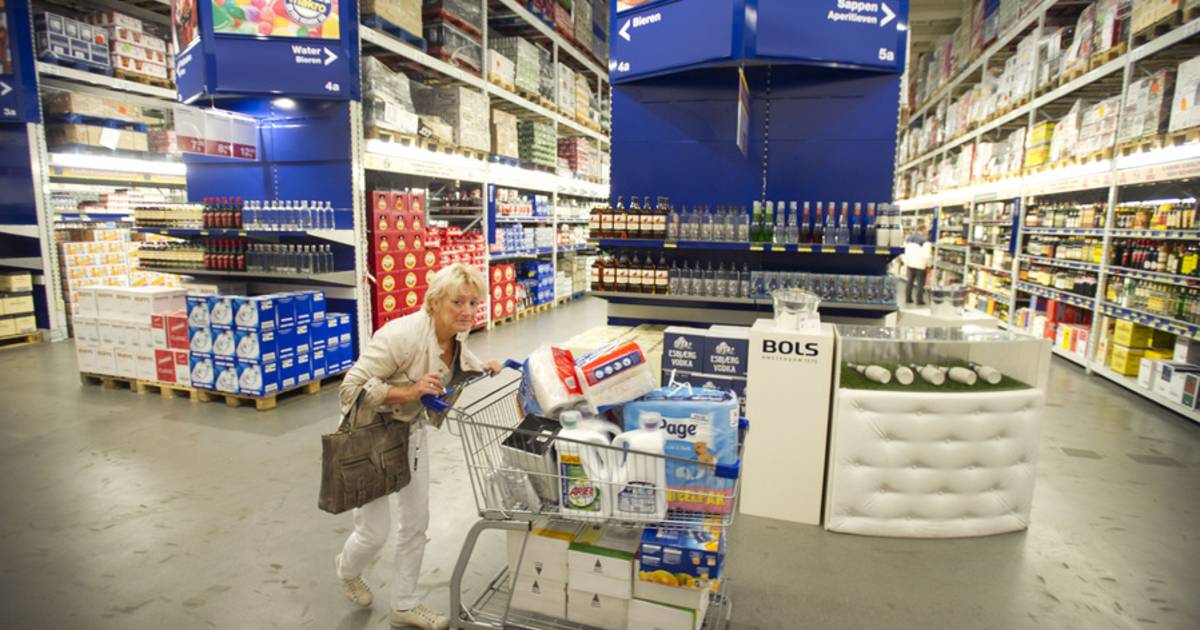 Omzet groothandels met 100 miljoen euro omlaag | Economie | AD.nl