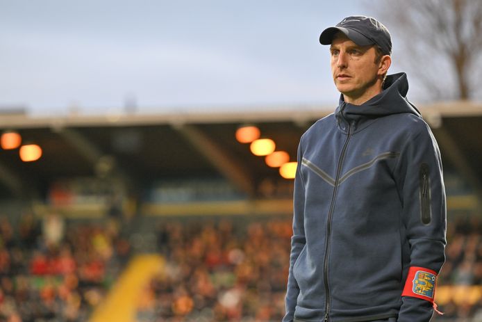 Jonas De Roeck op bezoek bij de club waar hij in drie jaar tijd twintig ...