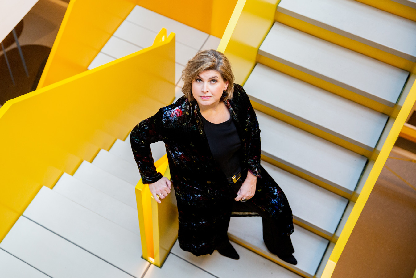 Angela de Jong houdt het niet droog bij dit tv-fragment | Foto | AD.nl