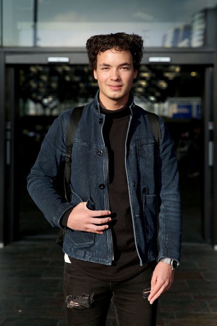 Onze jeugd is gelukkig, maar wel vaak moe | Binnenland | AD.nl